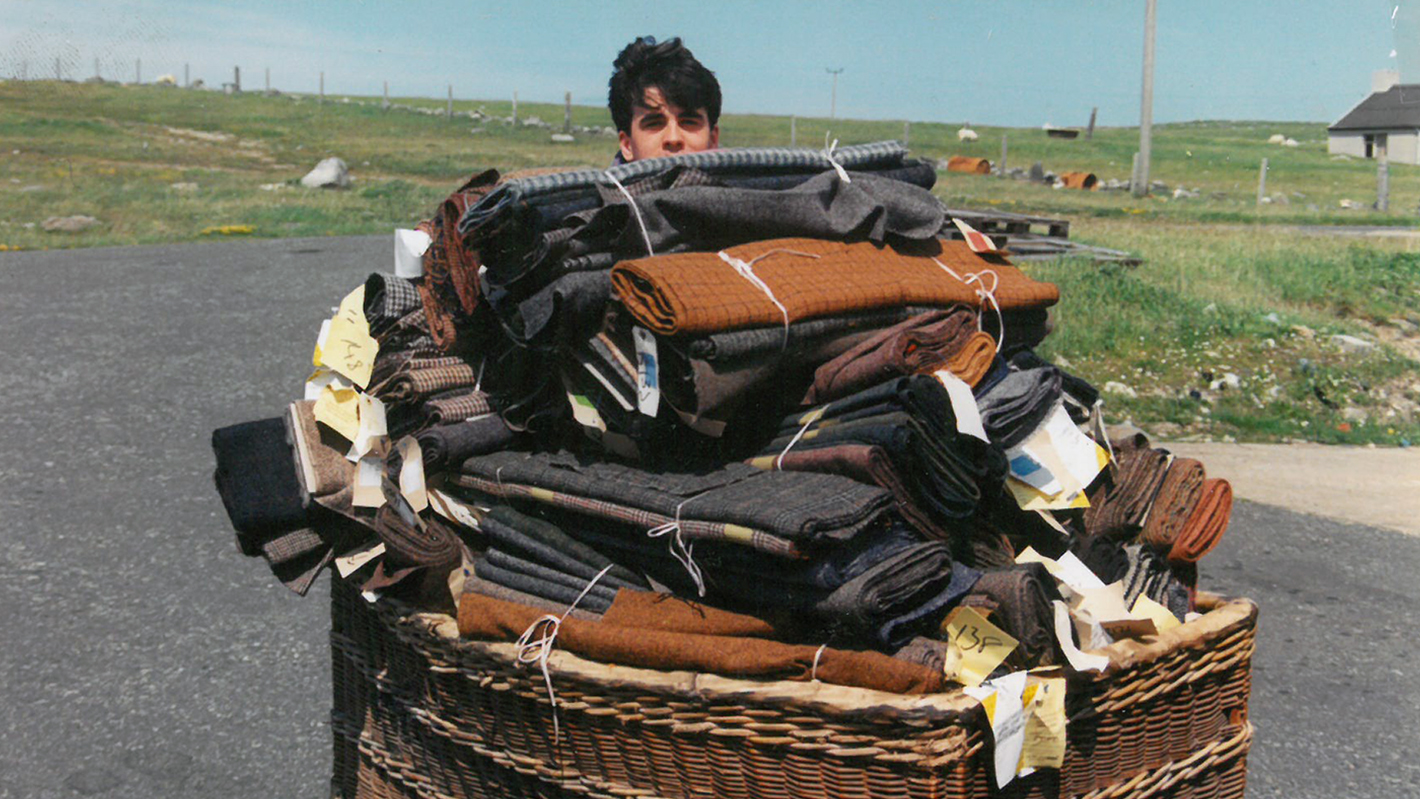 Neil with his lengths - The Harris Tweed Authority
