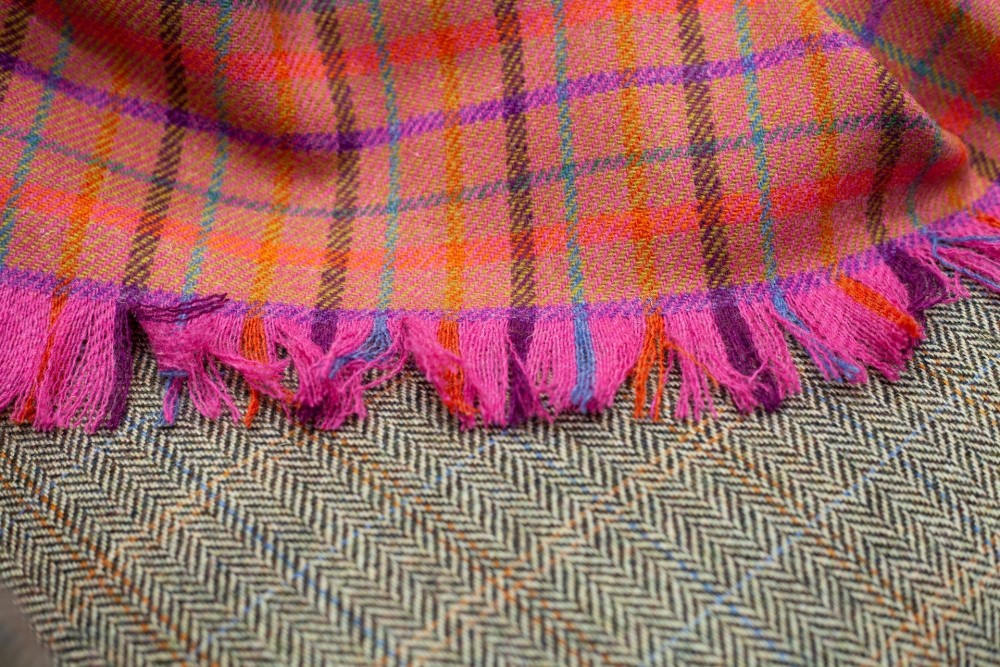 Summer Bumbles - The Harris Tweed Authority