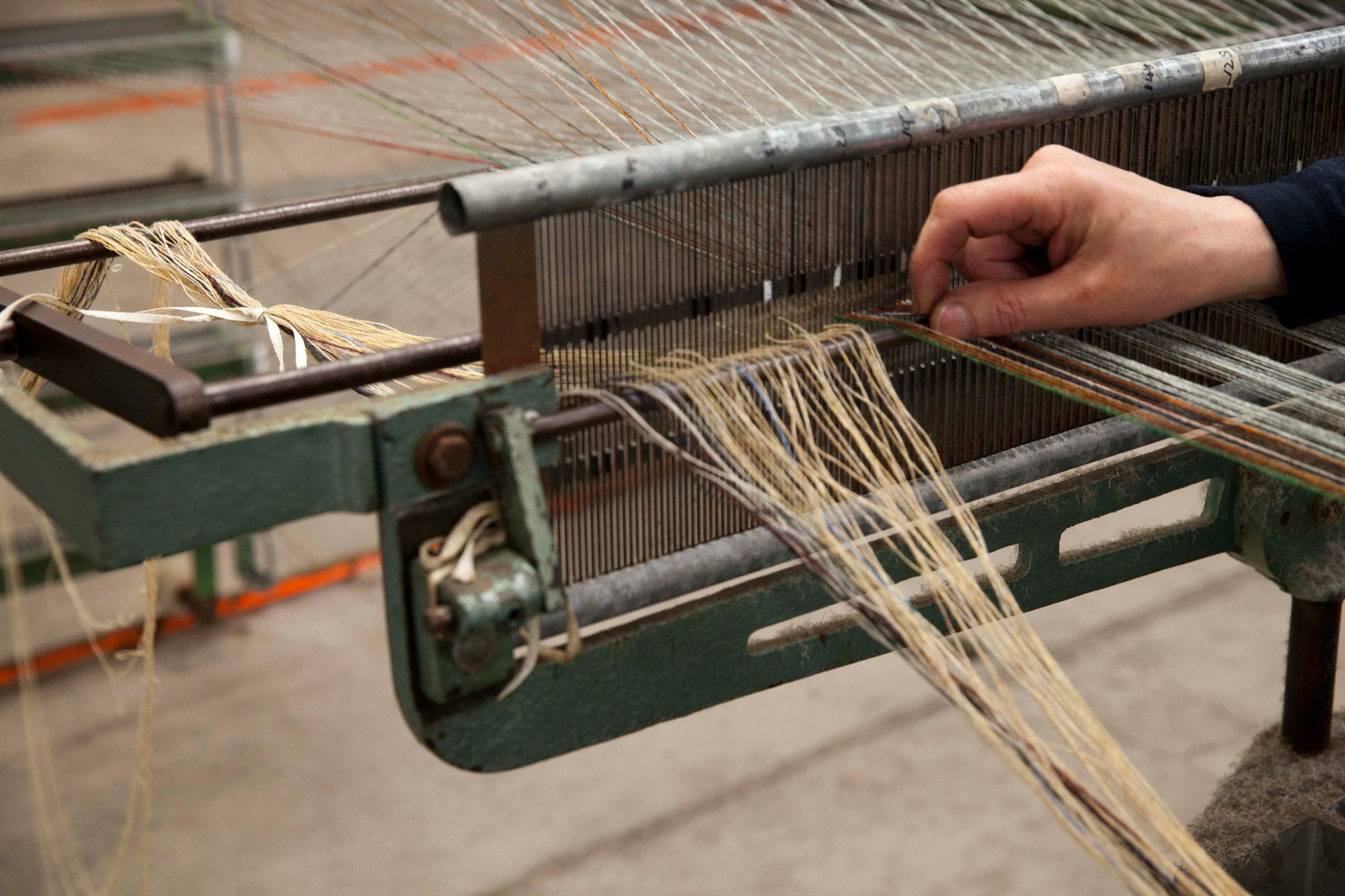 Warping the Tweed - The Harris Tweed Authority