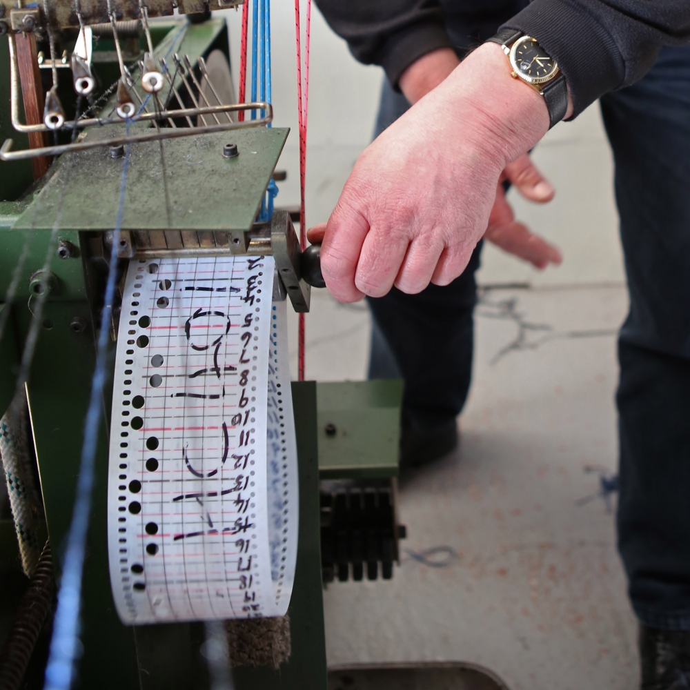 Weaver at Work: George Murray - The Harris Tweed Authority